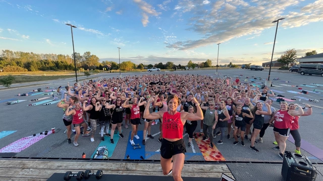 JGFG #SweatySister Event - YouTube