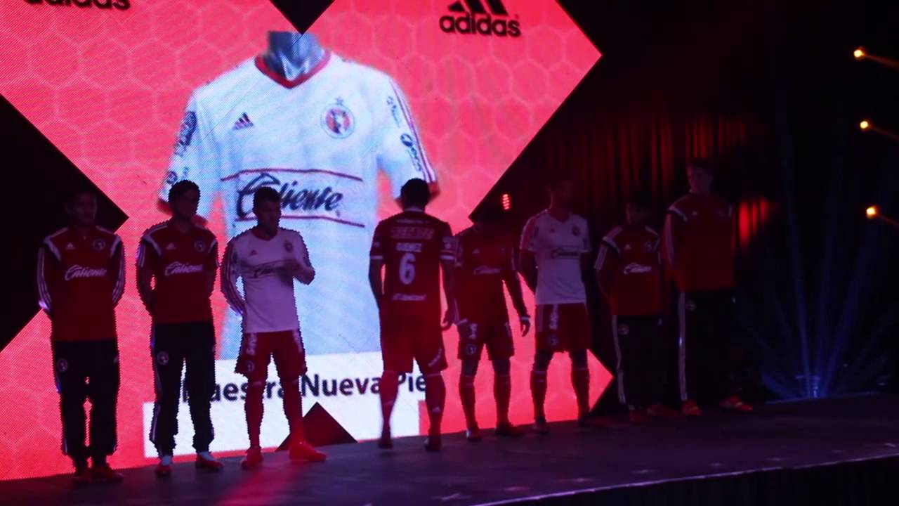 Presentación Xolos de Tijuana Clausura 2015 de playera Adidas - YouTube