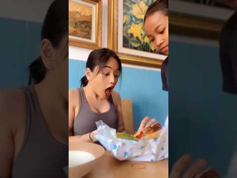 #jejeslebew Mukbang Nasi Padang #jeje #slebew #shorts #shortsvideo #youtubeshorts
