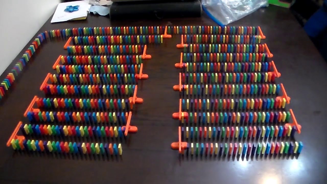 Bulk Domino Challenge: Spinners (Mini) 20 official - YouTube
