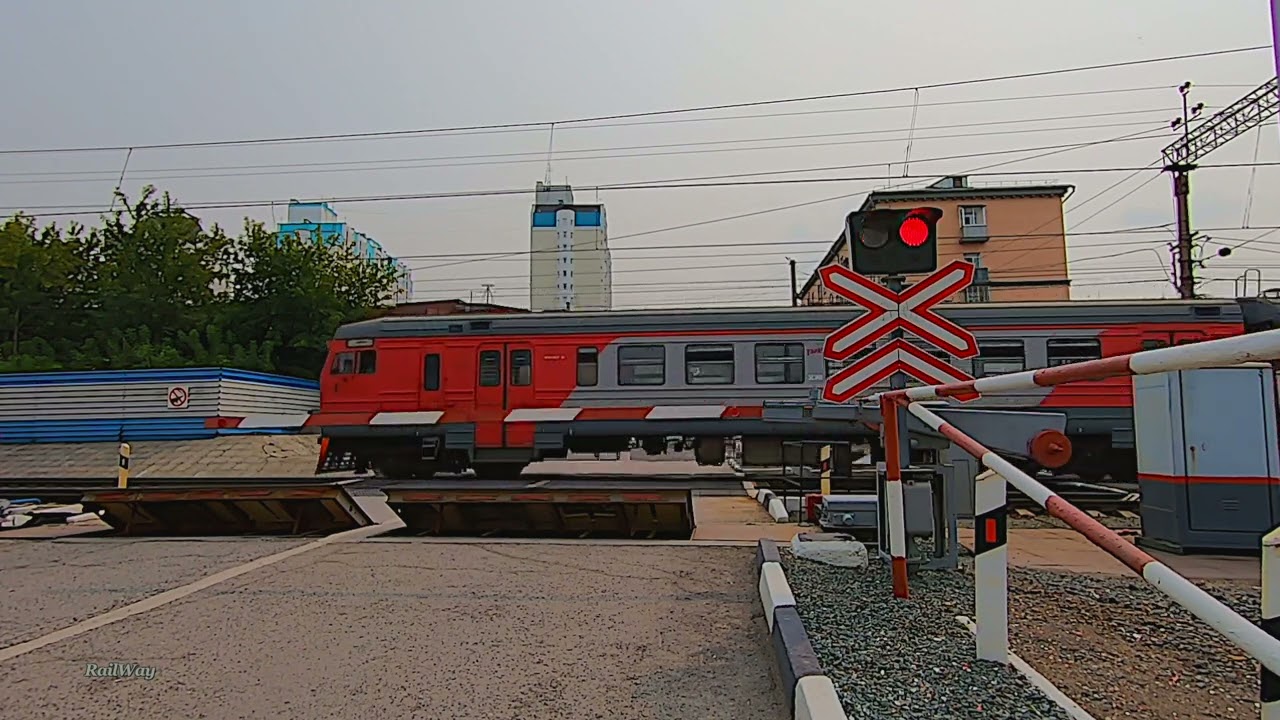Railroad Crossing. Russian Commuter Train ED2T Novosibirsk/ ЖД переезд ...