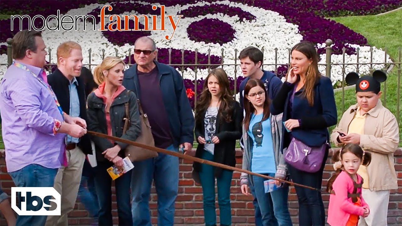 The Dunphys and Pritchetts Go to Disneyland! (Clip) | Modern Family ...