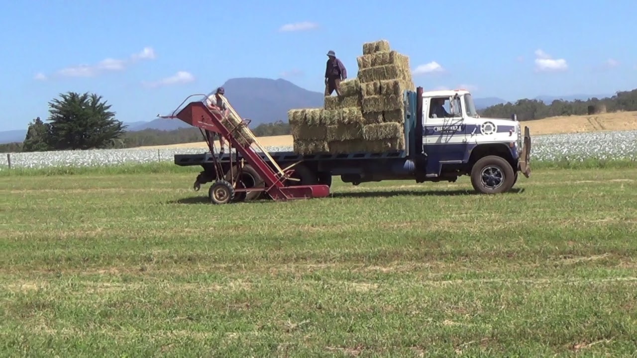 Lucerne Hay Bale Carting. - YouTube