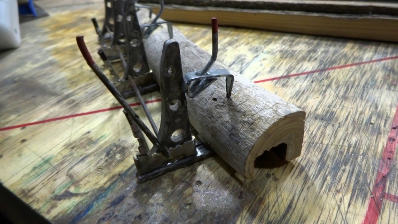 G Scale log sled for your saw mill - YouTube