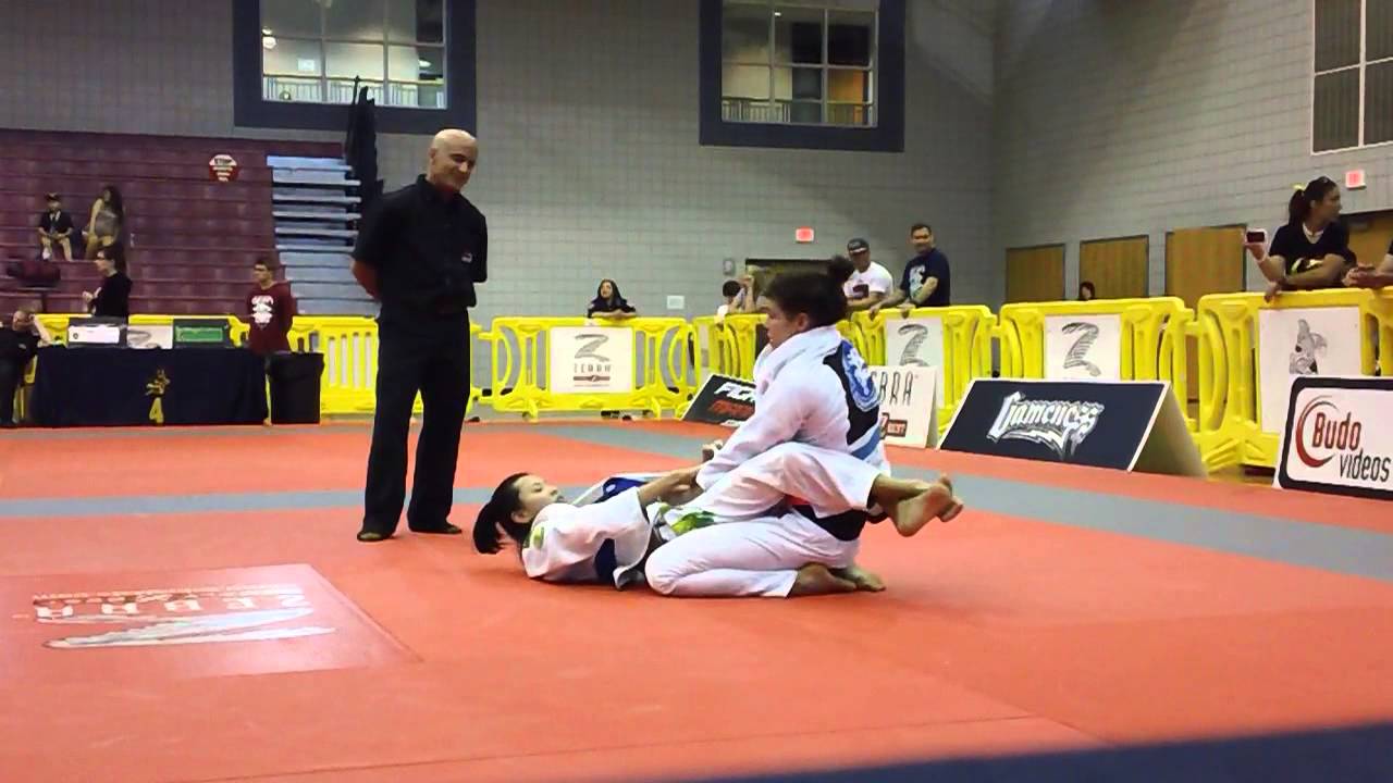 Audrey Drew (Guy Metzger) vs. TBD - 2013 IBJJF Dallas Open - YouTube