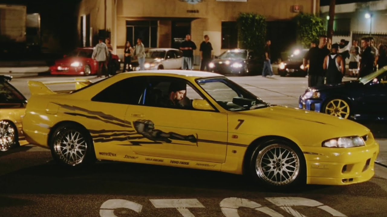 The fast and the furious first racing scene . - YouTube
