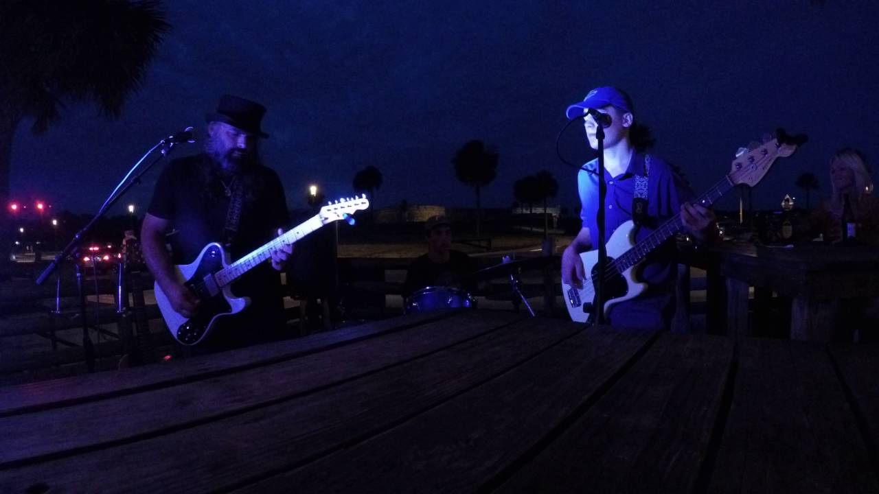 What I Got - By Robbie Litt Feat. The Litt Brothers - YouTube