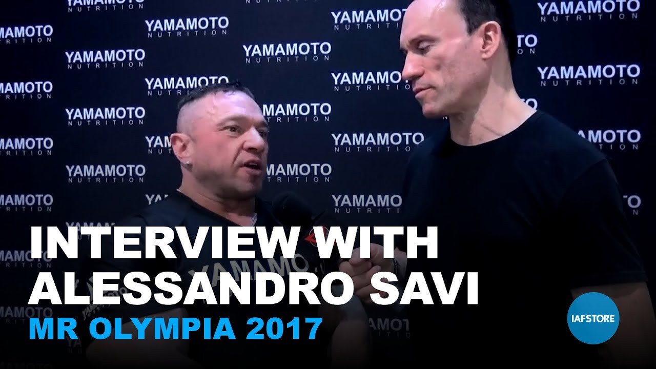 IFBB Athlete Alessandro Savi has a chat with Dave Palumbo at Yamamoto ...