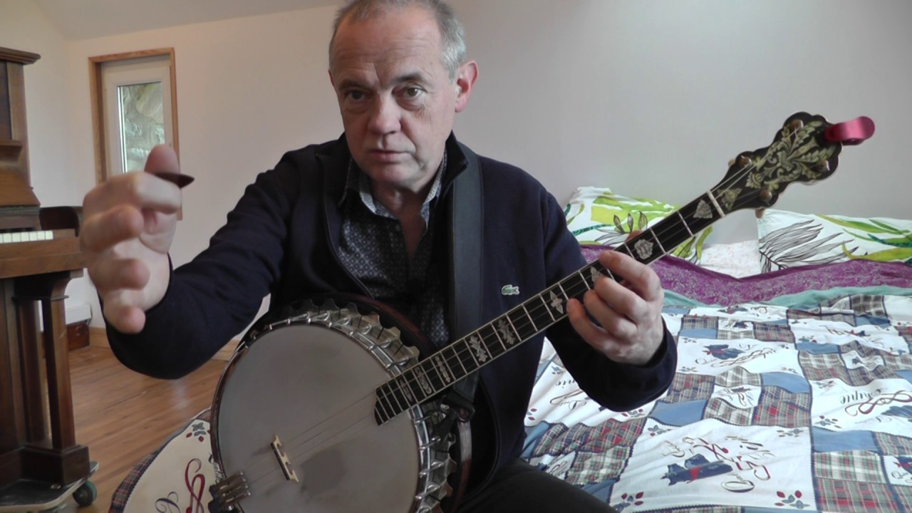 Banjo ténor: tech_4 - YouTube
