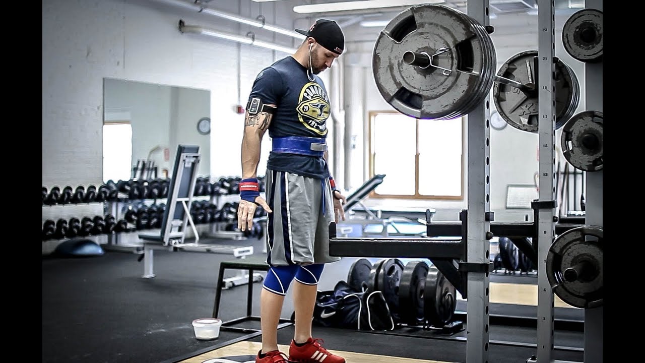 BBSM Cycle 4 Week 9 - Squats 545x1 Raw No Wraps - YouTube