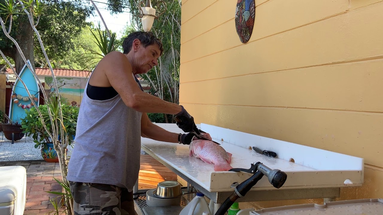 How to Fillet Red Snapper - YouTube