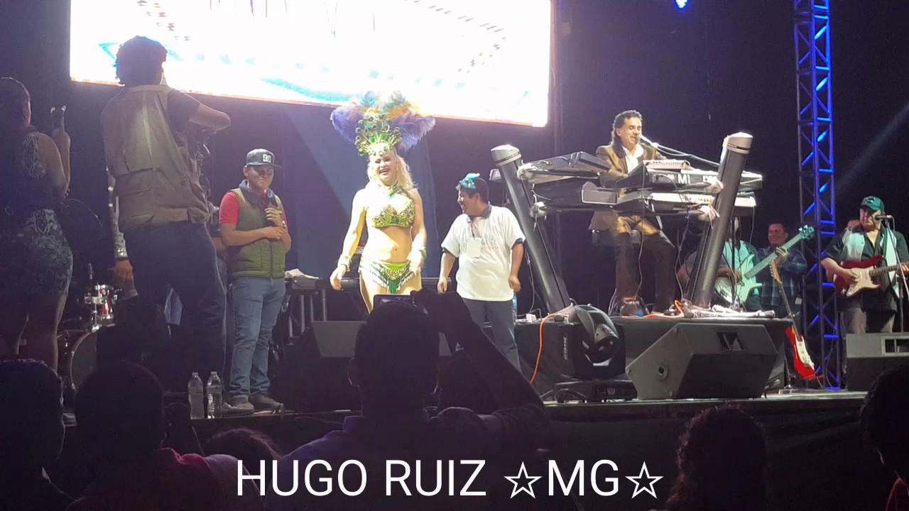 HUGO RUIZ,,, Y SU PUBLICO DISFRUTANDO - YouTube