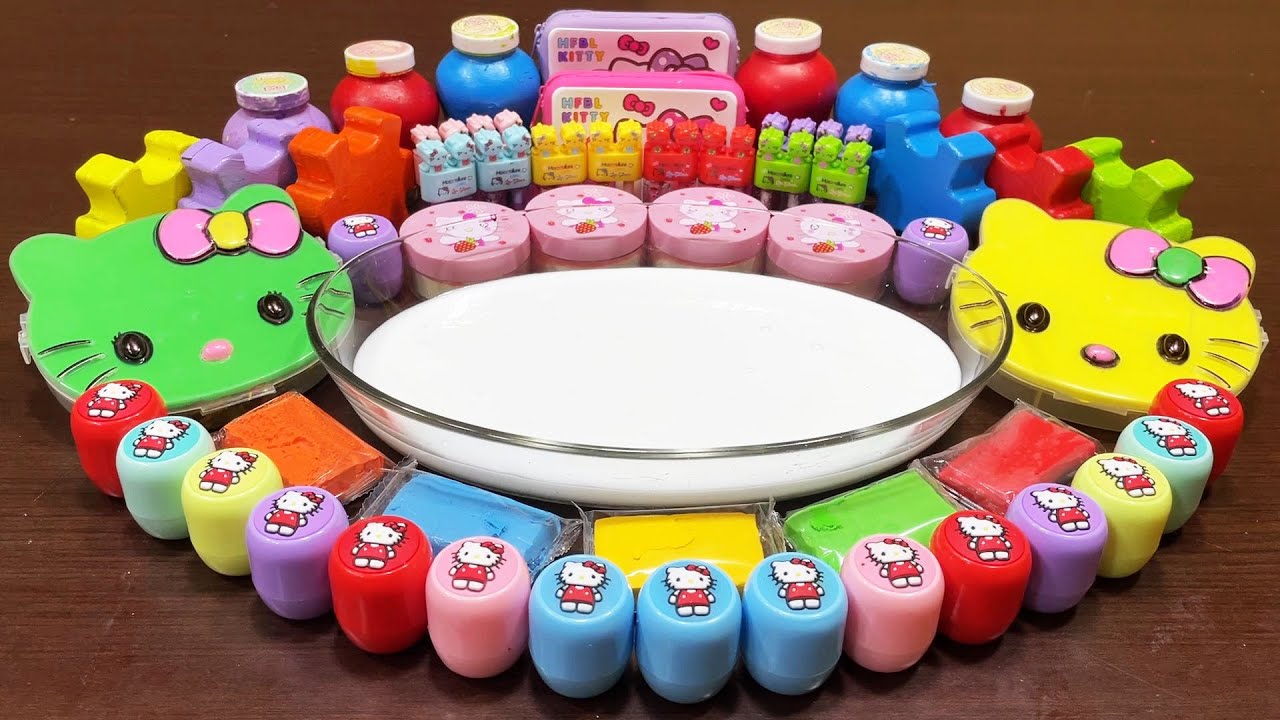 HELLO KITTY RAINBOW!!! Mixing CLAY and MAKEUP into GLOSSY Slime !🌻🌻🌻 ...