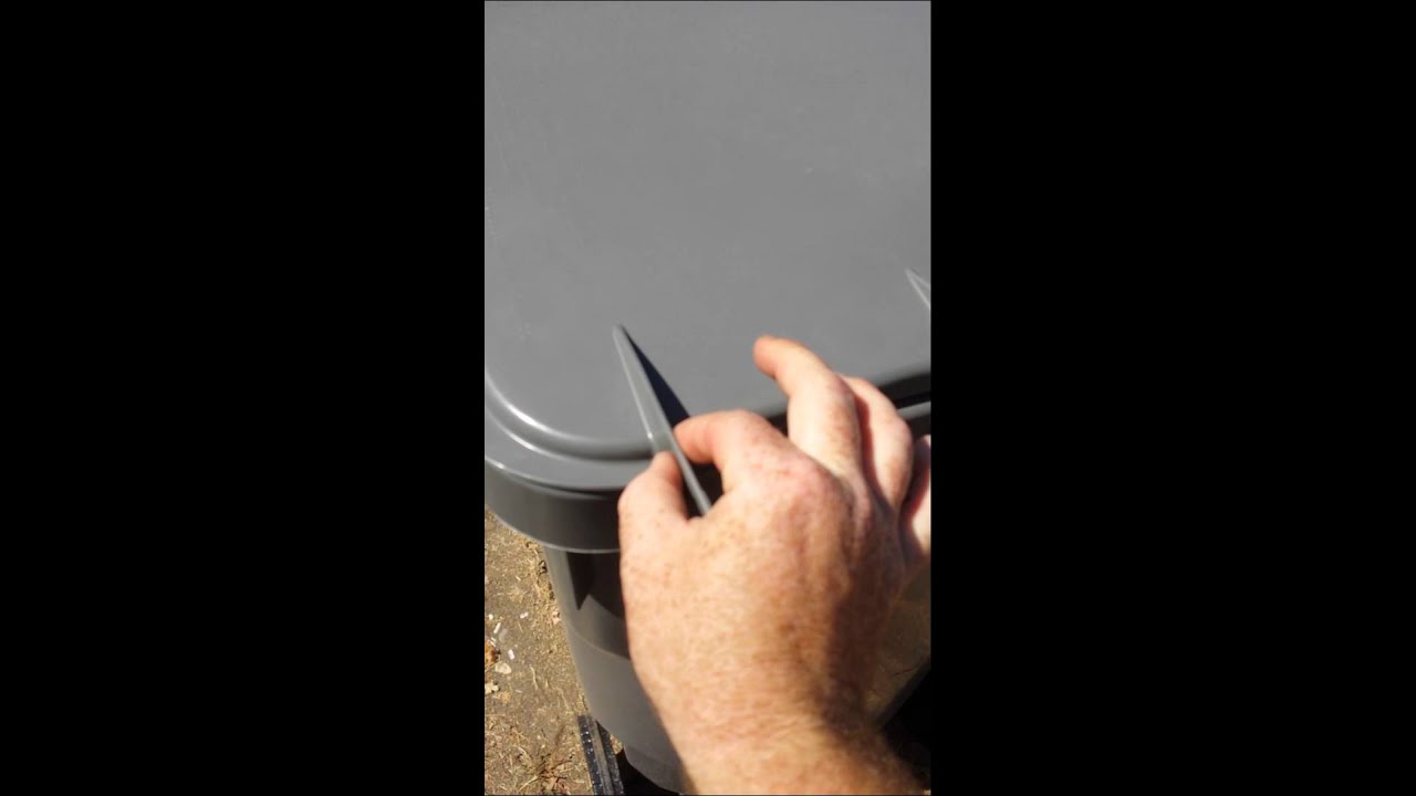 My new 96 gal Cascade Trash Cart - YouTube