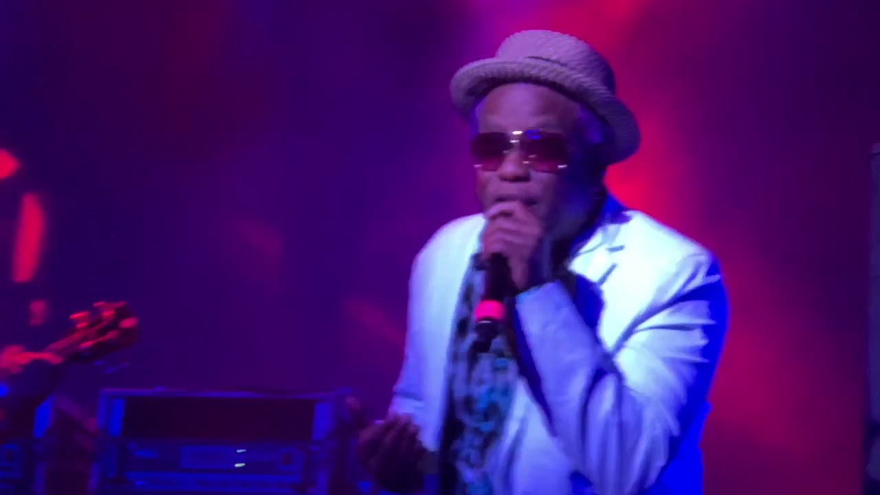 Living Colour - Cult of Personality (Argentina 2018) HD ! - YouTube