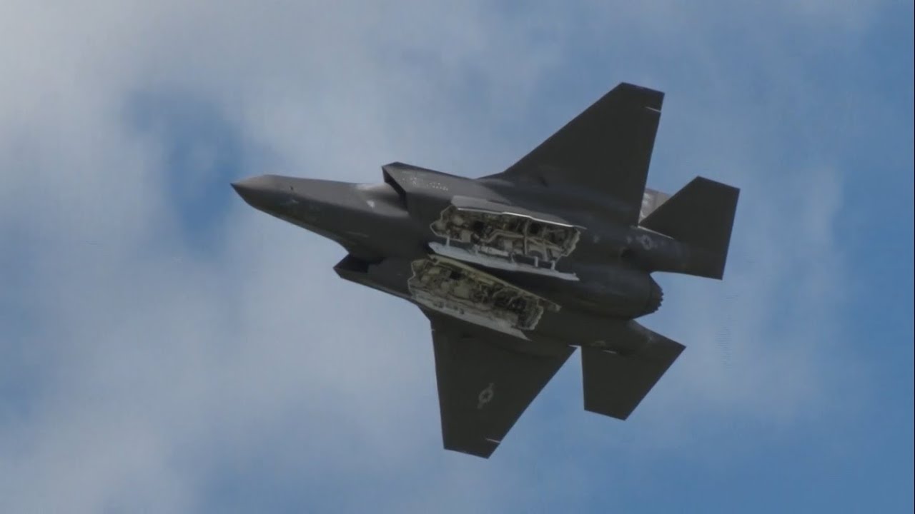 2020 New York International Air Show - F-35A Lightning II Demonstration ...