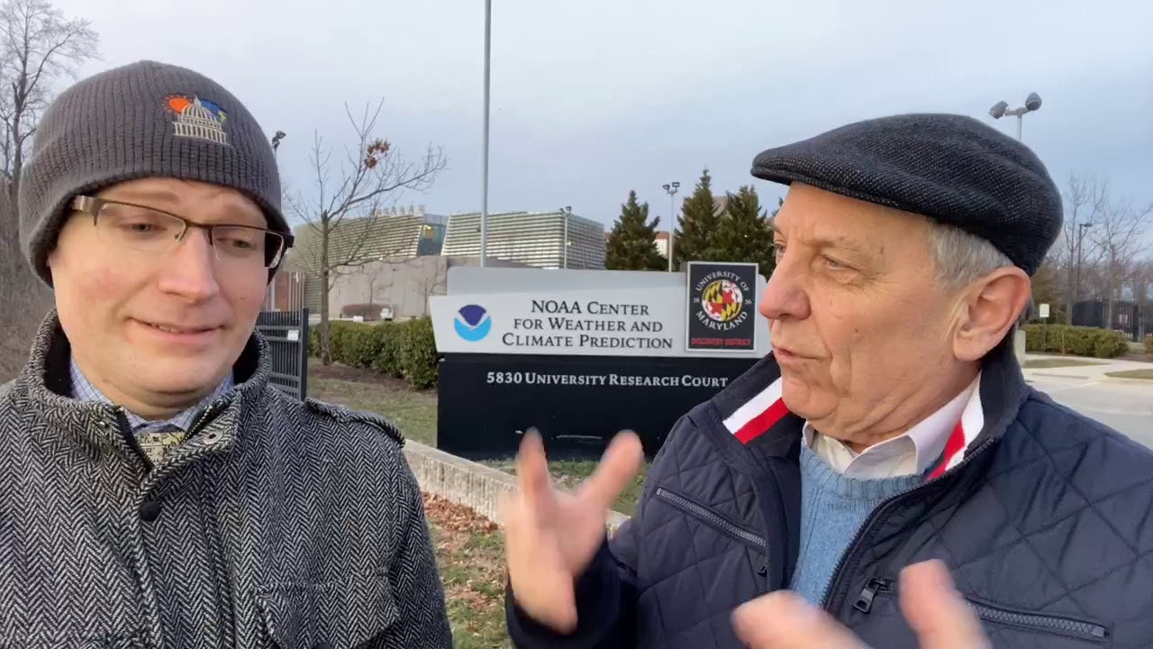 Chatting🌪& ️ for 🥳#NWS150: CWG.news/FacebookLive with NWS Director, Dr ...