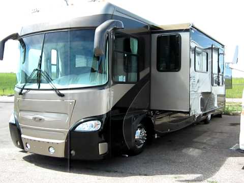 Used Diesel Motorhome - 2006 Friendship 39ft with 3 Slides - LOADED ...