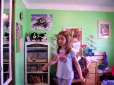 Glam-show-1 - YouTube