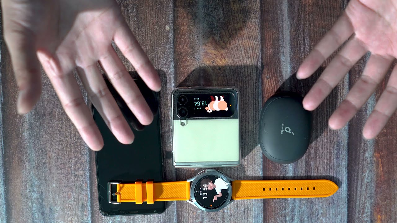 Reverse Wireless Charging for Smartwatch, Mobiles and Earbuds - YouTube