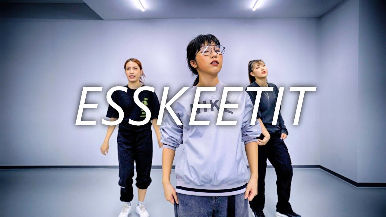 Lil Pump - ESSKEETIT | CHOCOBI choreography - YouTube