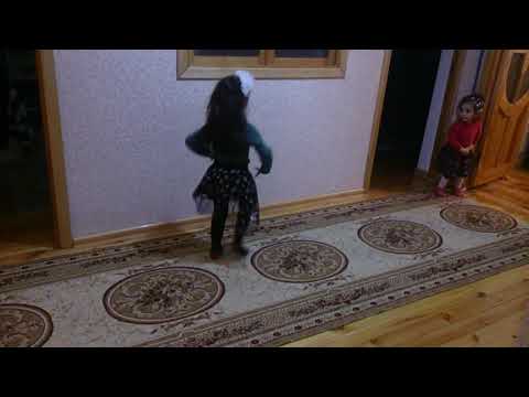 Ay lolo qizil uzuk laxladi