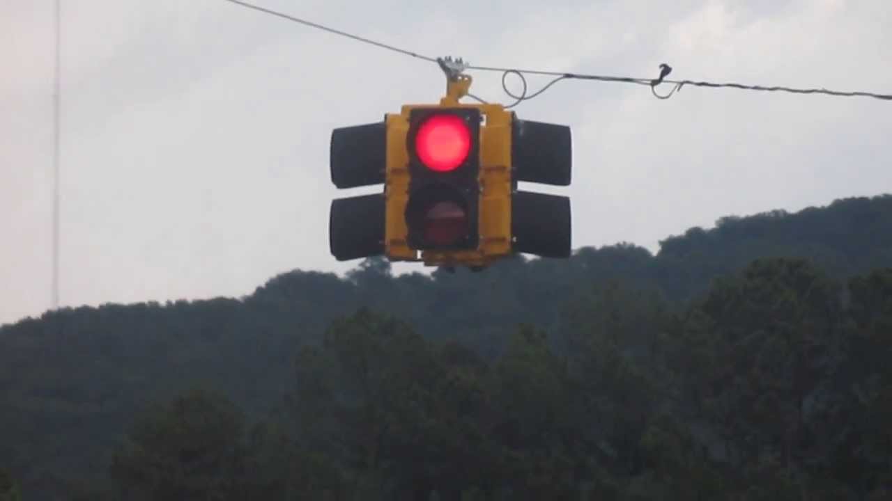 Peek 4-way Double Beacon Cluster. - YouTube