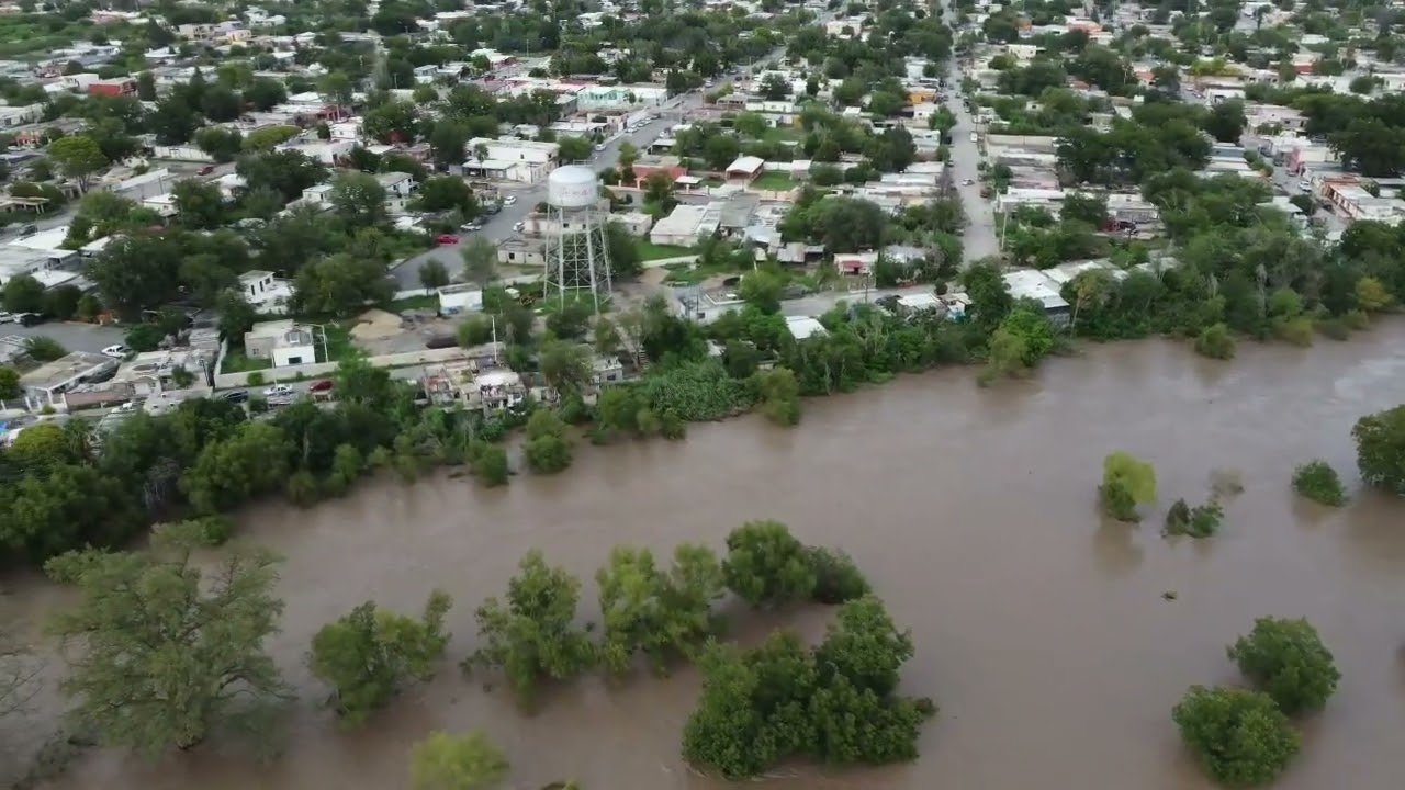 Sabinas, Coahuila. 1 de Septiembre 2022. Río Sabinas y Carr.57 (puentes ...