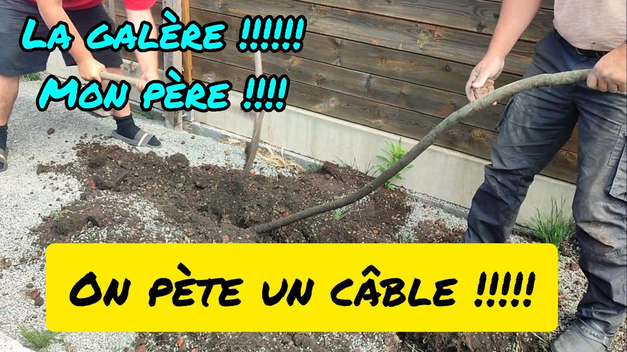 LA GALÈRE !!!! On a pété un câble EDF 😭 - YouTube