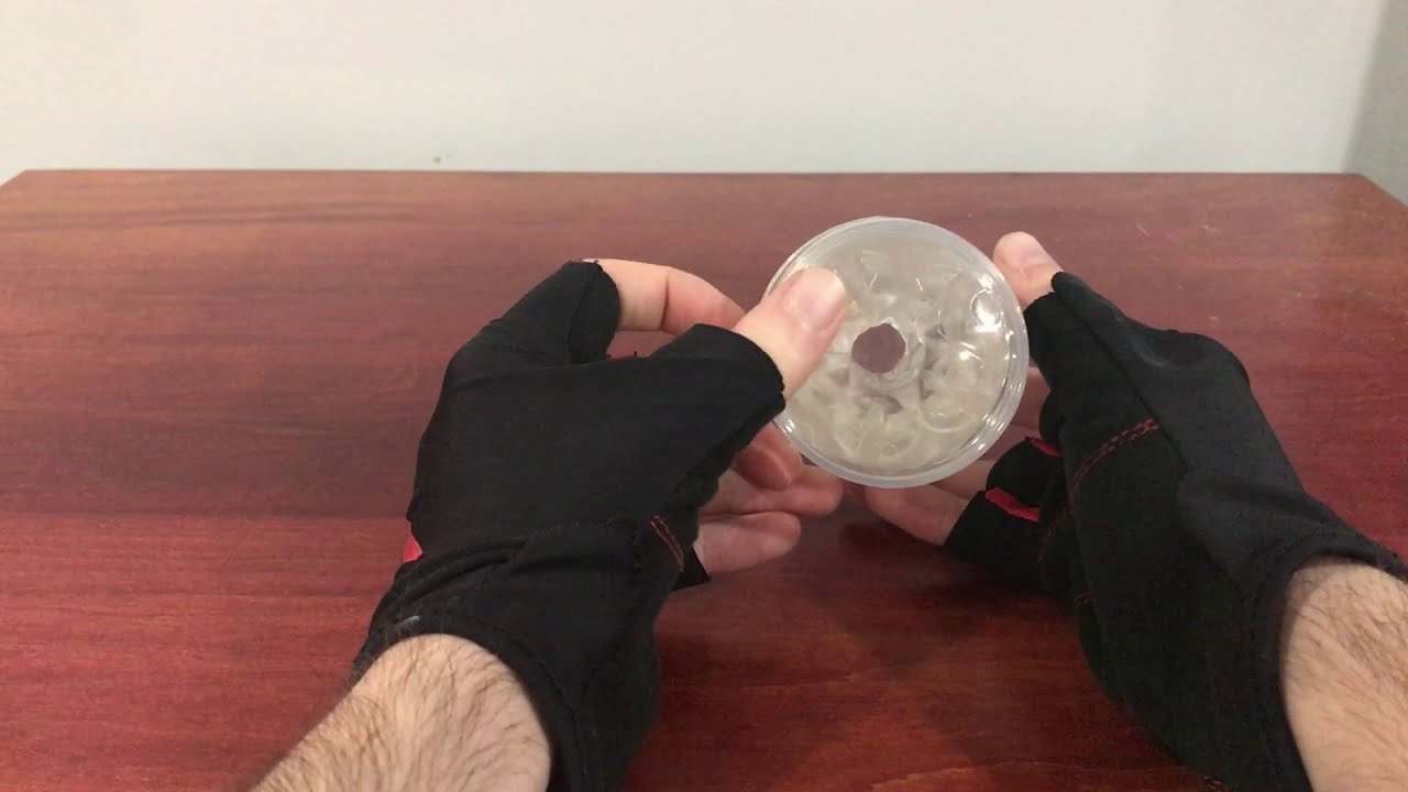 Fleshlight Quickshot Vantage Review: Small Yet Mighty - YouTube