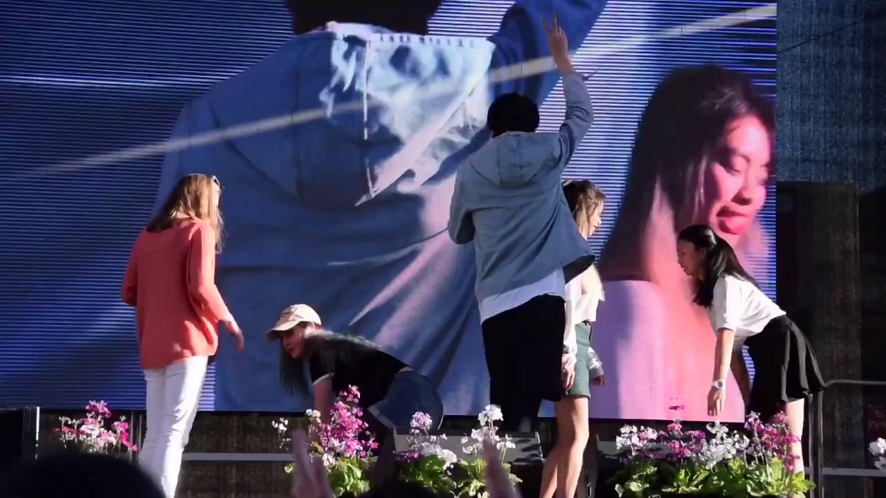 Vietnamese Moon Festival in Sydney - YouTube