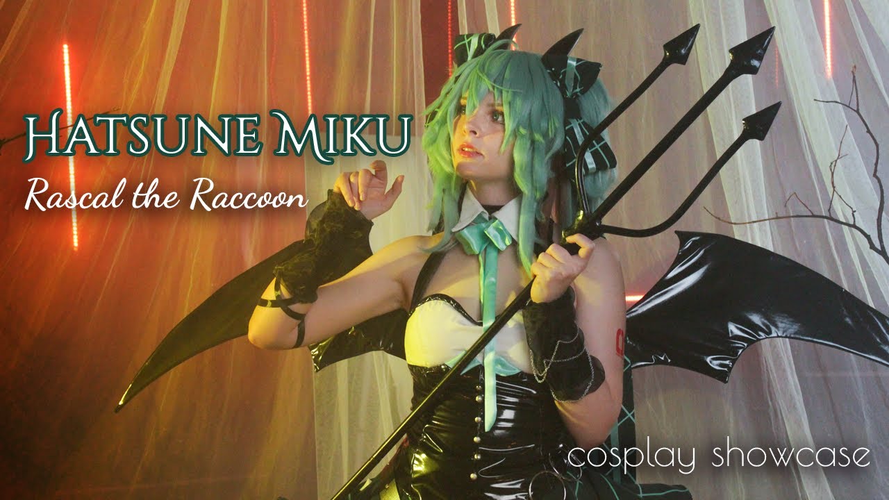 〈Aimi Neko〉 Hatsune Miku Rascal the Raccoon | cosplay showcase - YouTube