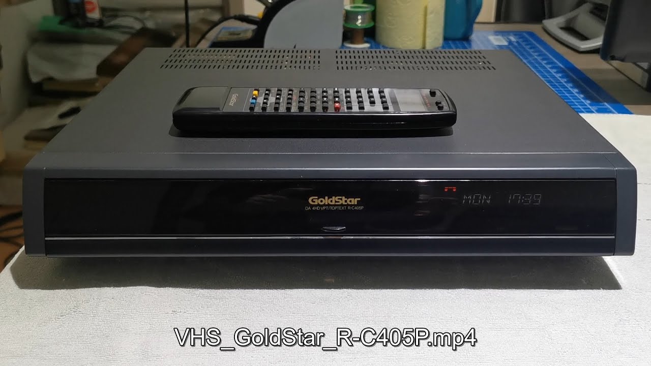 VHS GoldStar R-C405P - YouTube