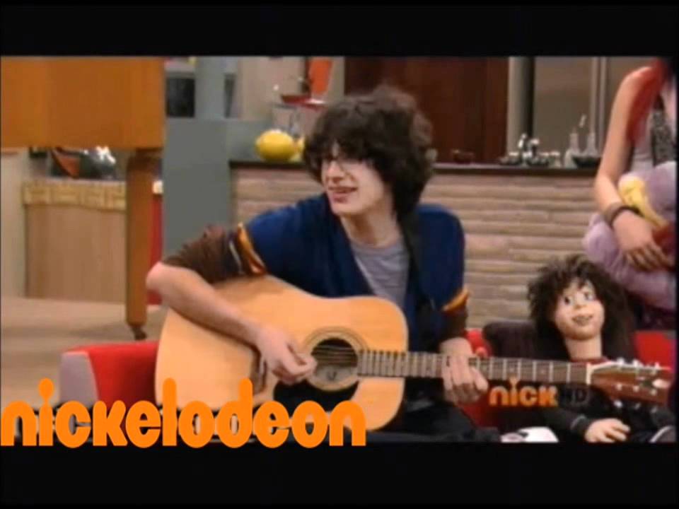 Victorious Los Diddly Bops: Pensando en una cancion - YouTube