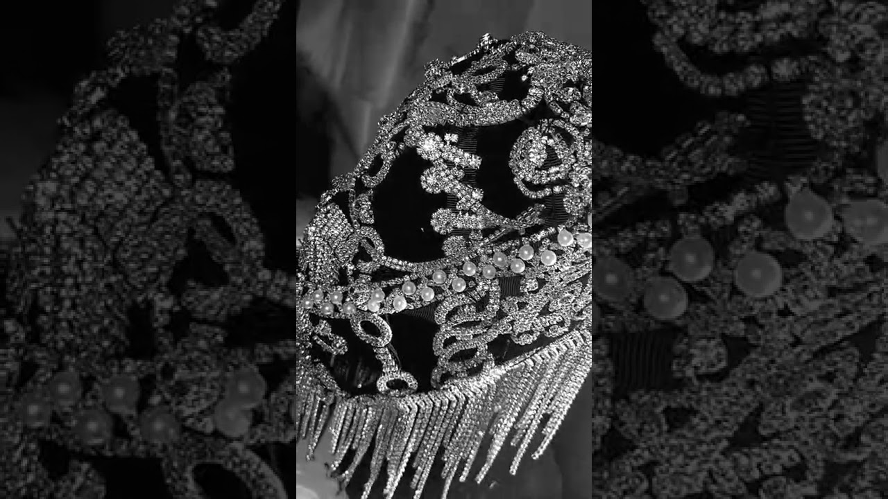 DangerouslyGlam 'CYN' Face Mask - YouTube