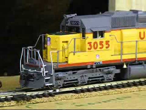 BLI UP SD40-2 #3055 starting up and moving off - YouTube