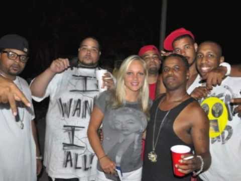 Mr.Mack "They Love My Pimpin" Ft. Babi Mac, Axtion, and Q Ballsilini ...