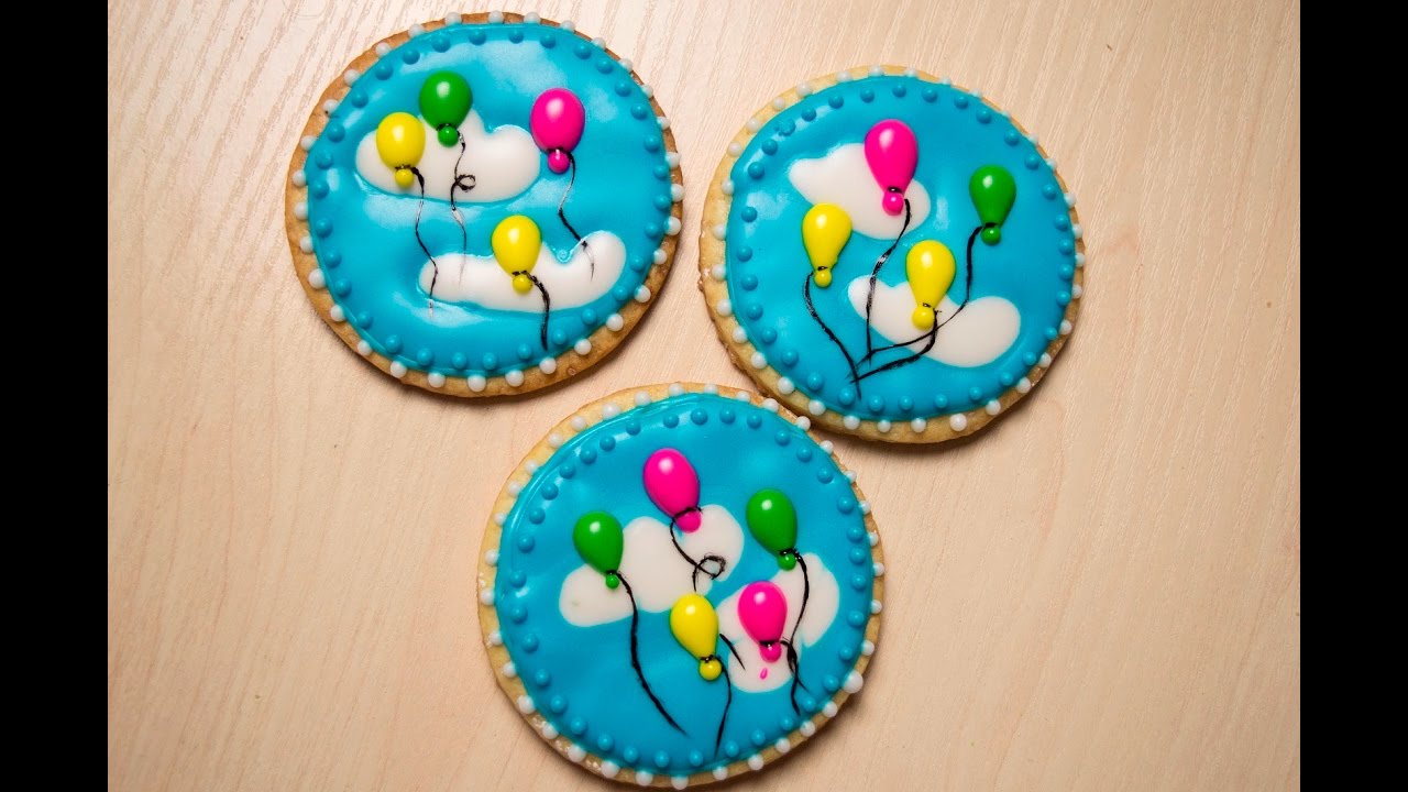 How to decorate cookies royal icing SKY and balloons - YouTube