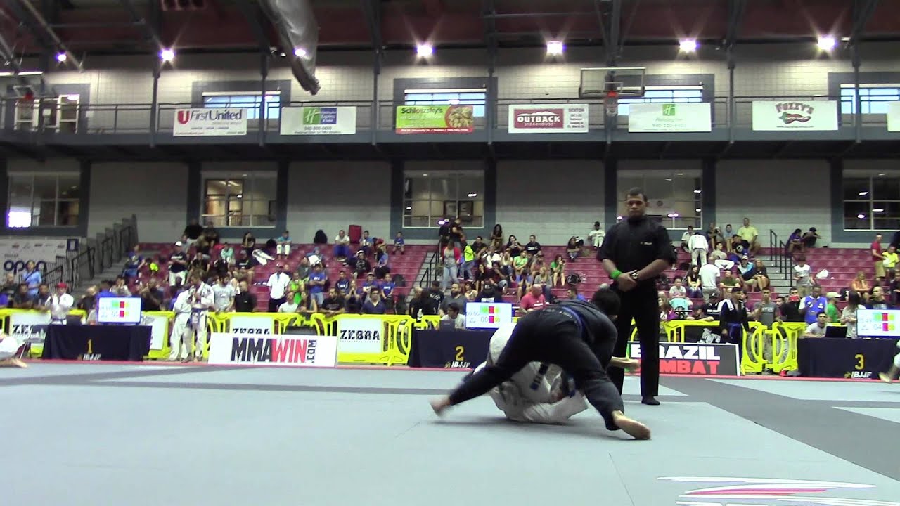 IBJJF Dallas Open - Albert Tapia (Pittman) vs. Fernando Salas (Zenith ...