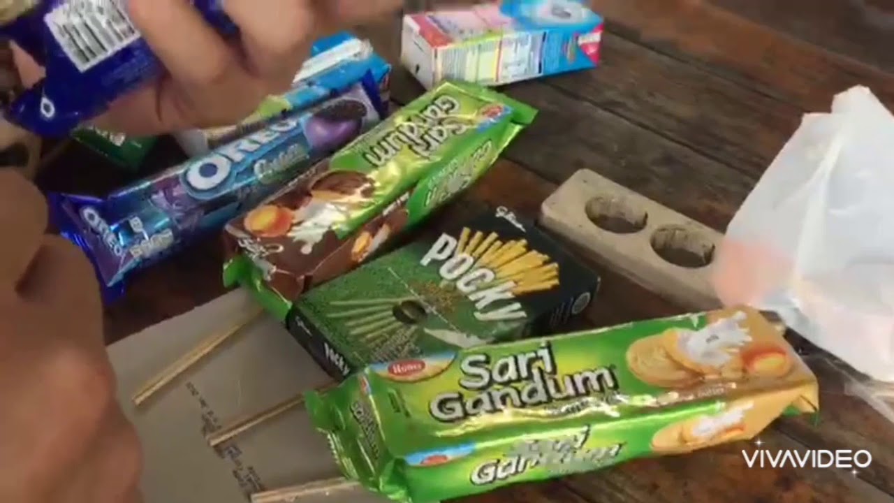 Cara membuat bucket snack sederhana ala anak sma ITP Surabaya - YouTube