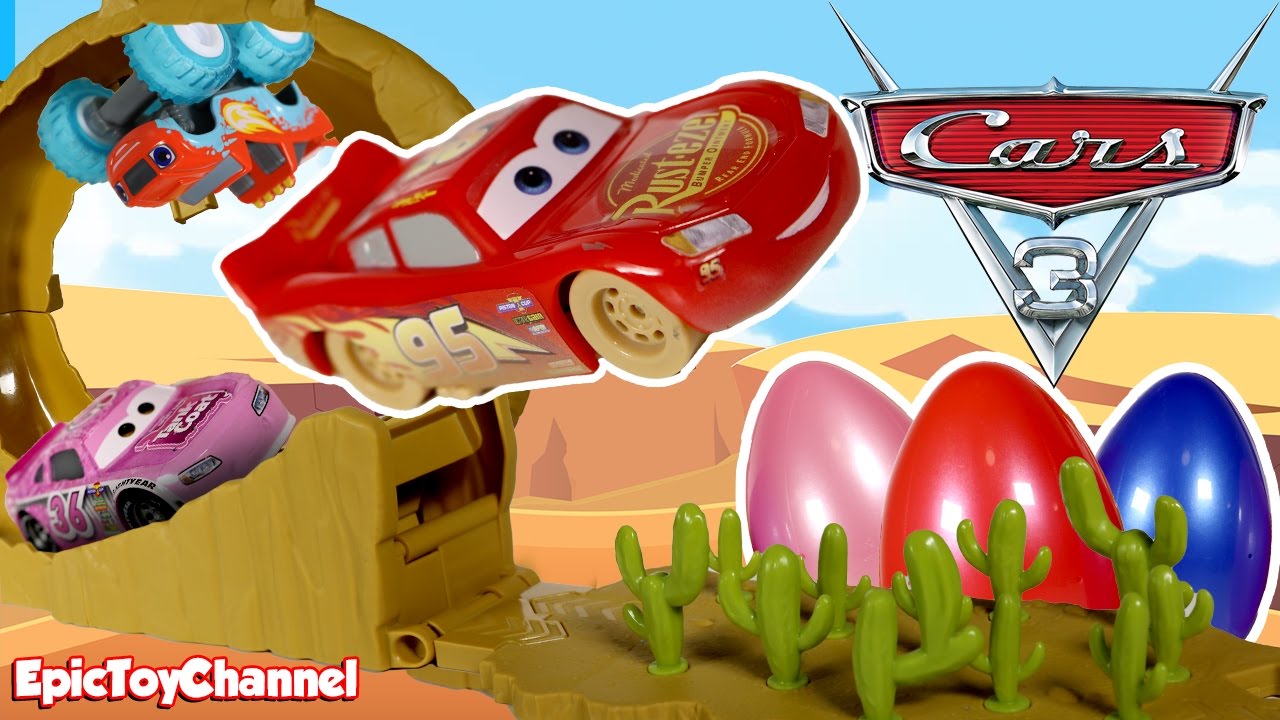 DISNEY CARS 3 Willys Butte and SURPRISE EGGS with Surprise Car McQueen ...