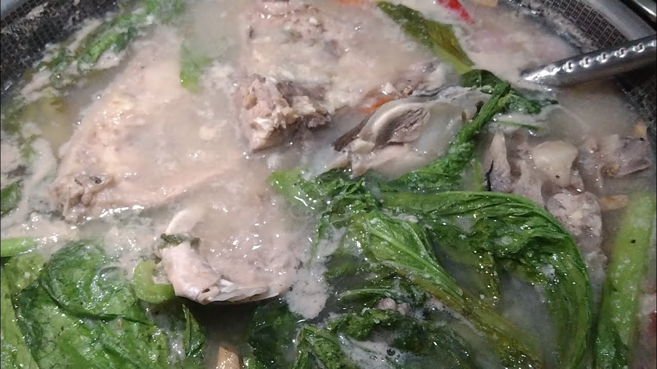 Sinigang Na Ulo ng Maya Maya with Vegetables Big Fish Head Soup 야채 큰 생선 ...