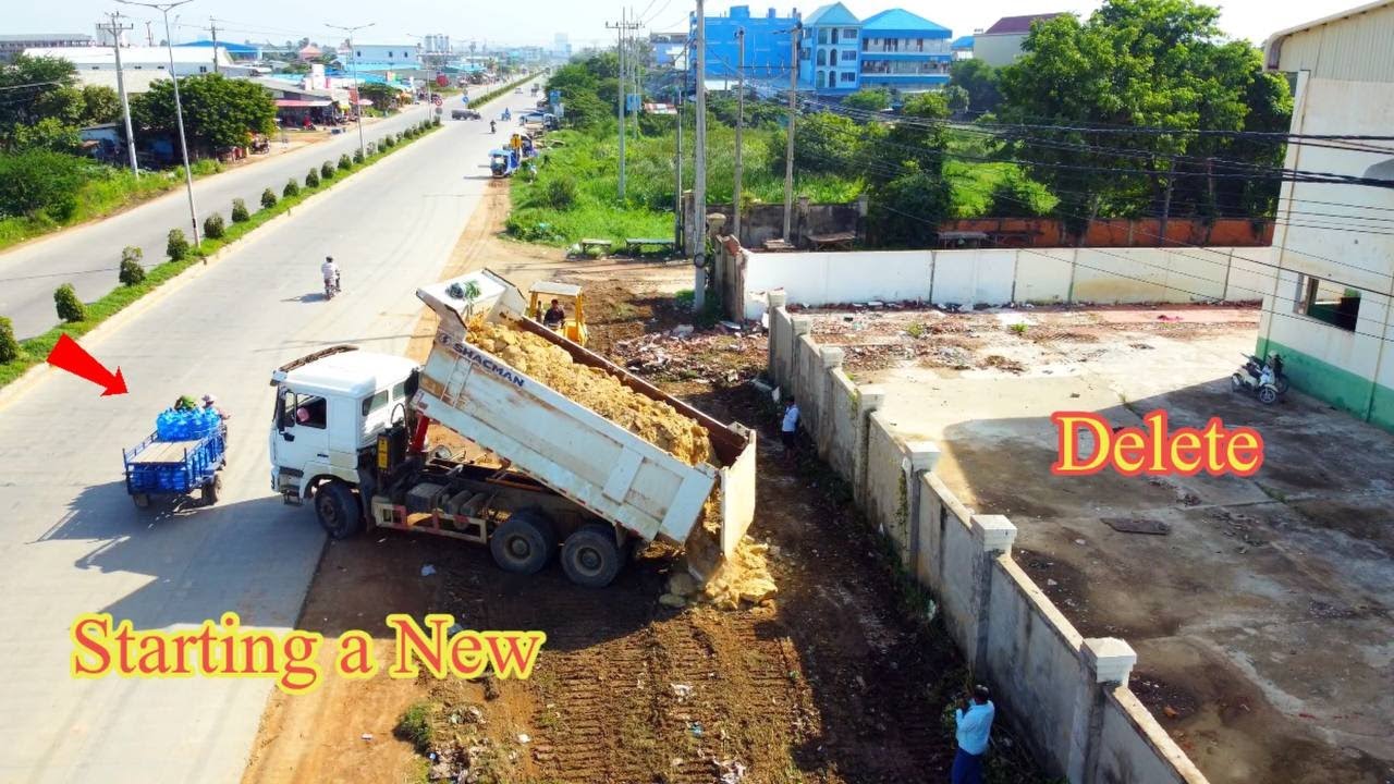 Starting a New Project!! 25-ton Truck and Dozer KOMATSU D58 Pour soil ...