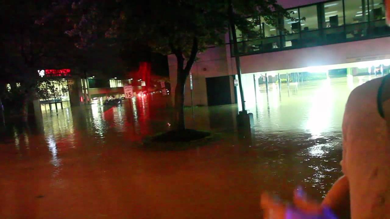 Flash Flooding in Alexandria, Va - RAW Video - YouTube
