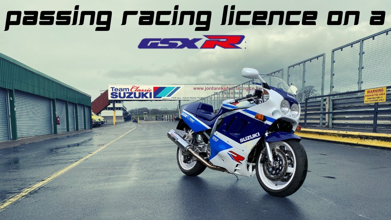 ACU British Racing Licence Practical Track Test | What goes on ! A Very ...