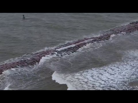 Understanding storm surge