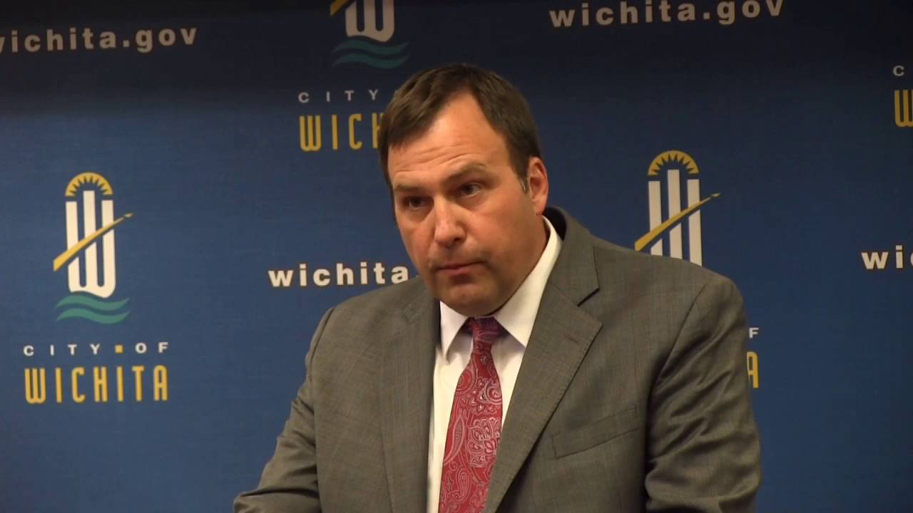 DA Marc Bennett reacts to Dallas shootings - YouTube