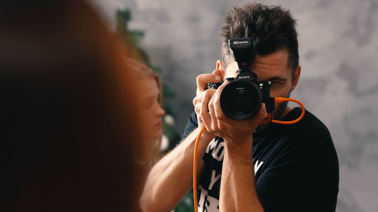 Backstage - plan zdjęciowy z Sony a7R5 TEST - YouTube