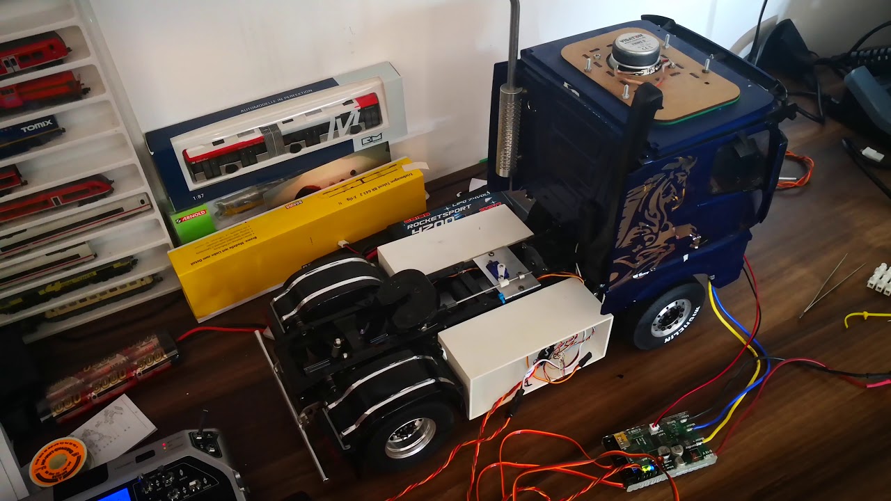 Modellbau: Tamiya MB-Actros Neuaufbau. Beier SFR-1 Soundtest 01. - YouTube