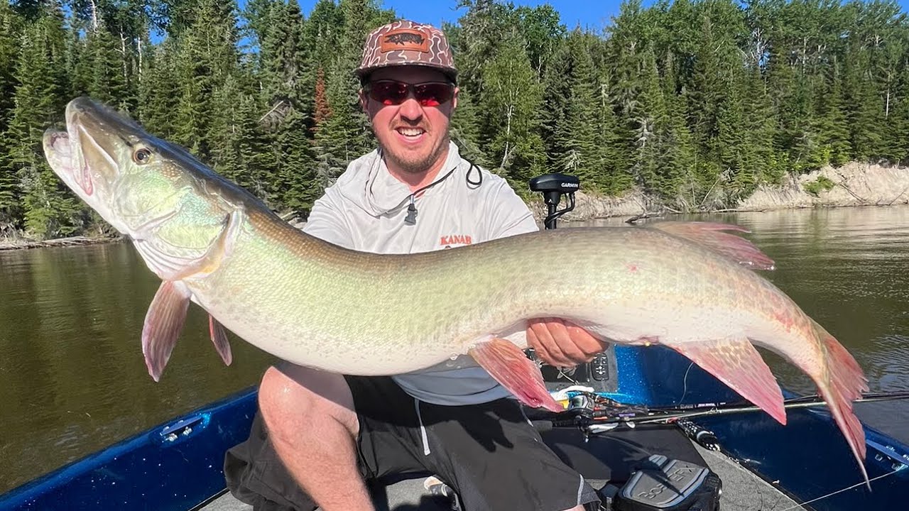 MY PERSONAL BEST MUSKY! - Ontario Tank Muskie - YouTube